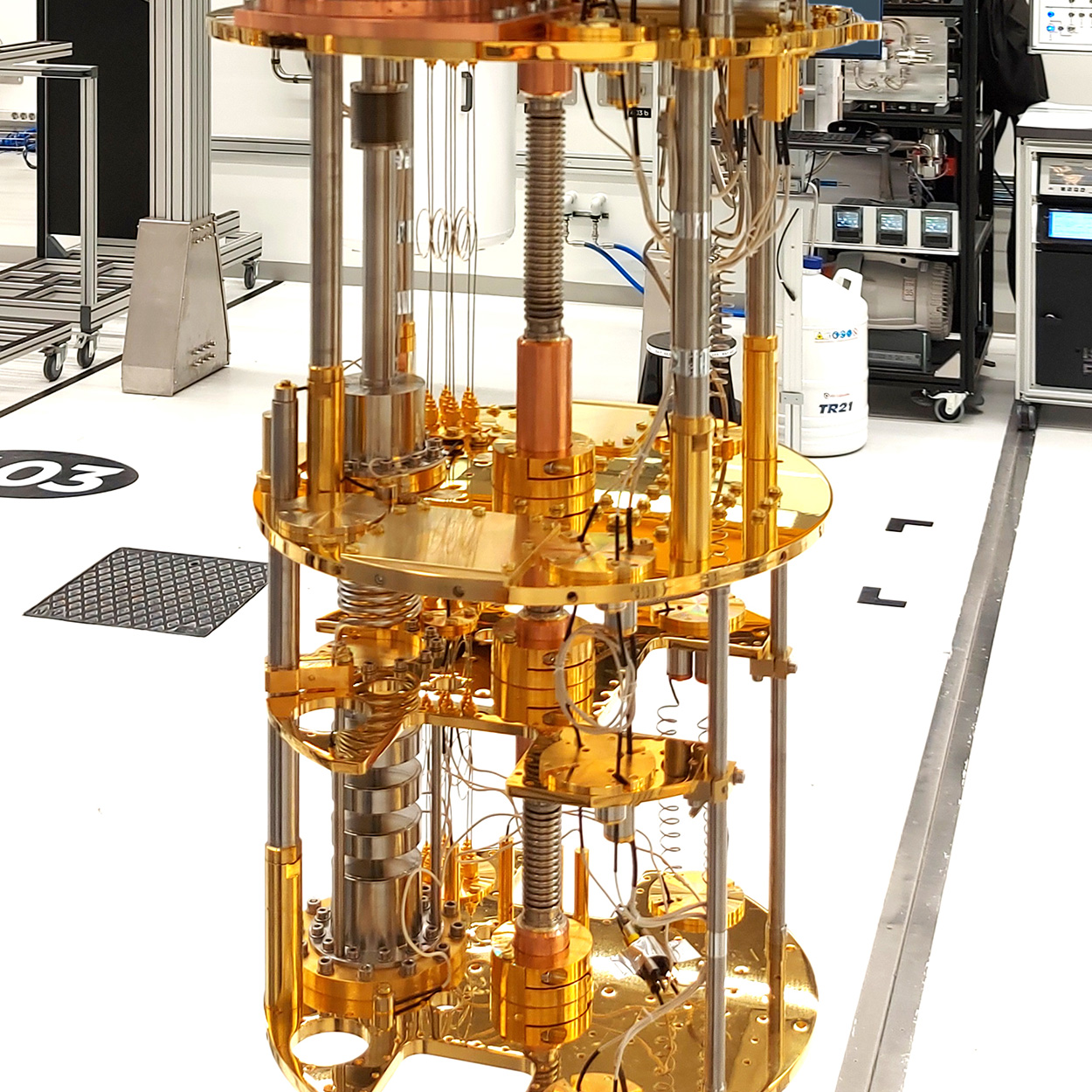 LN2 Pre-Cooling Loop - Bluefors.com