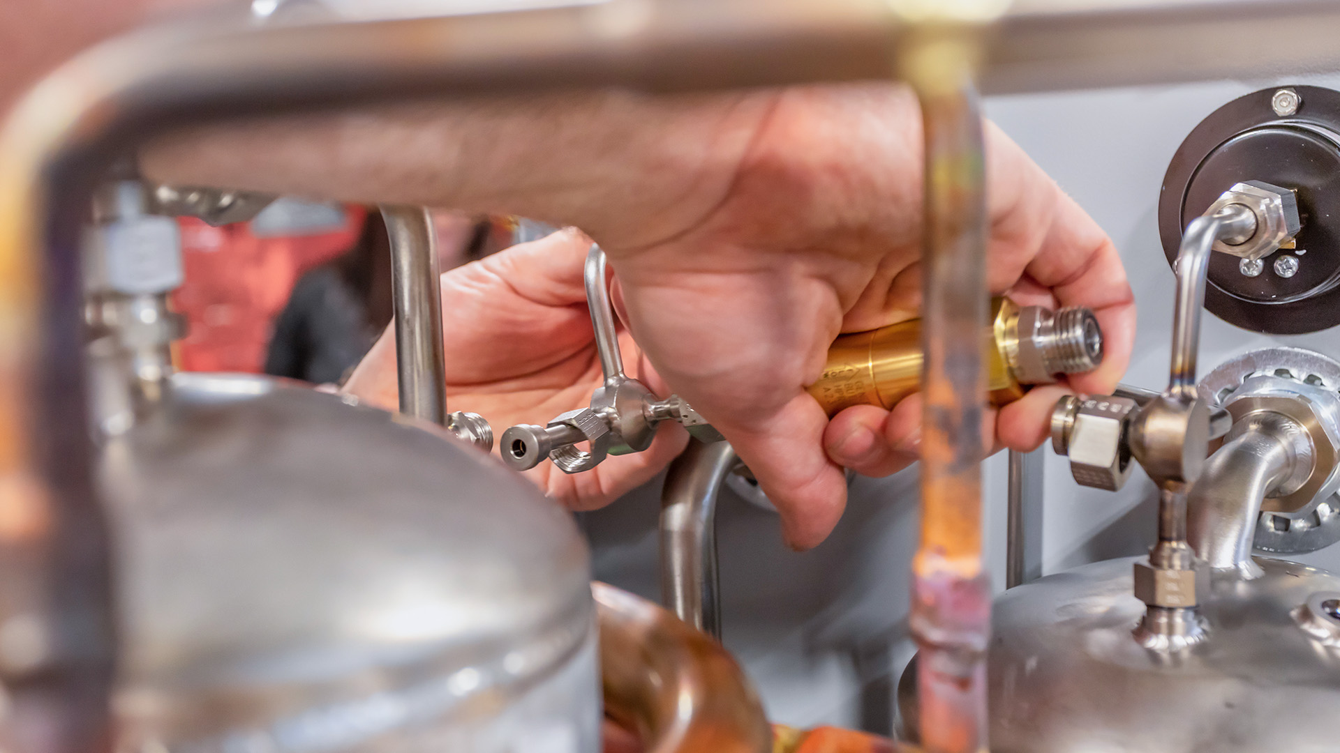 PT420 Pulse Tube Cryocooler - Bluefors.com