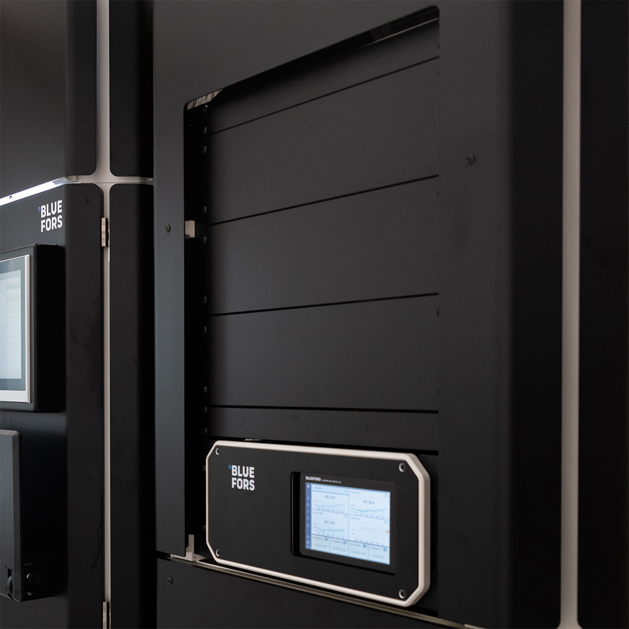 Ultra-Compact LD Dilution Refrigerator Measurement System - Bluefors.com