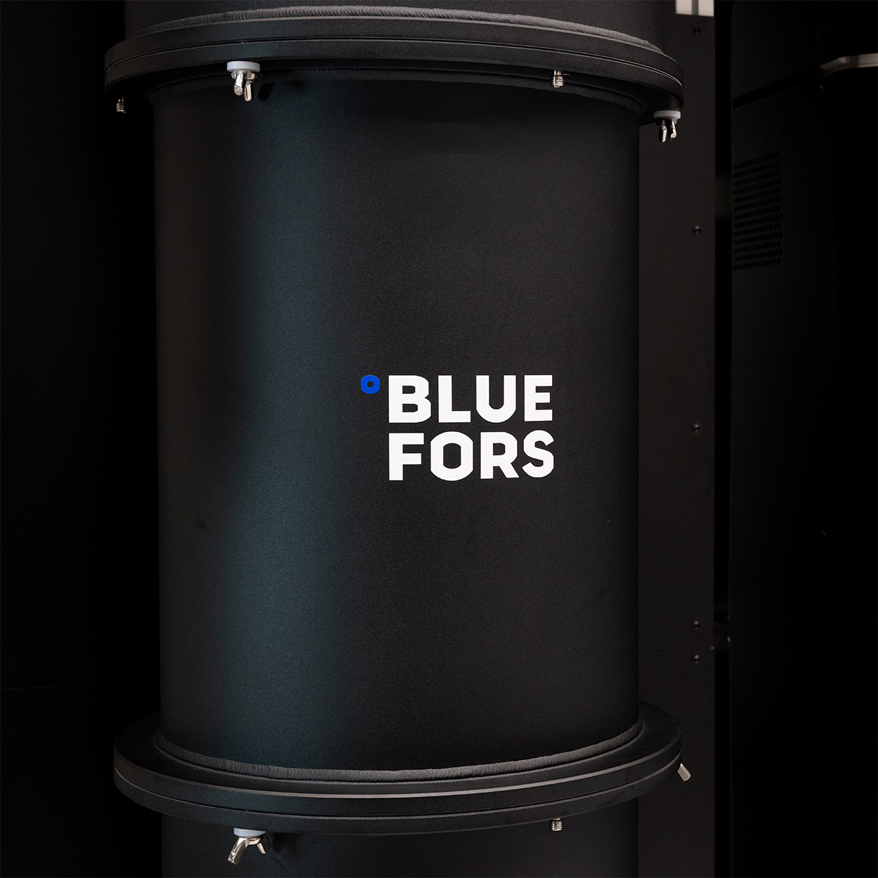 Ultra-Compact LD Dilution Refrigerator Measurement System - Bluefors.com