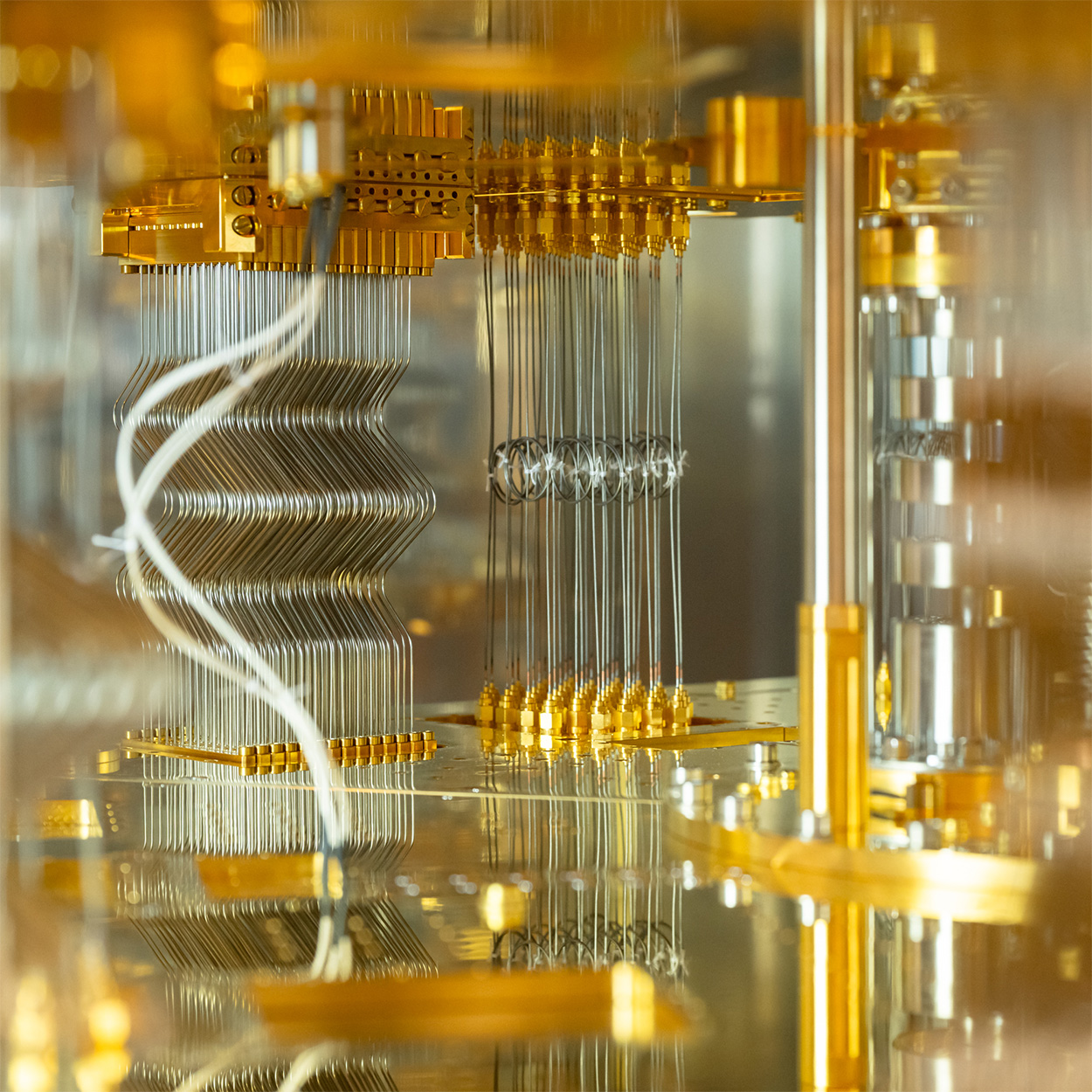 KIDE Cryogenic Platform | For Large-scale Quantum Computing - Bluefors.com