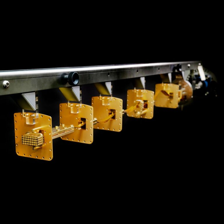 Cri/oFlex® | High-Density Flexible Wiring - Bluefors.com